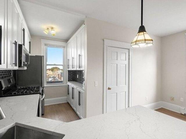 condo with 3 bedroom, Boston MA ES103966366