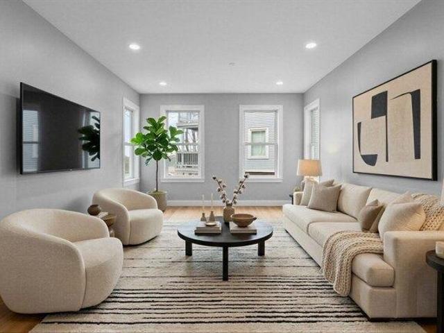condo with 3 bedroom, Boston MA ES103035077