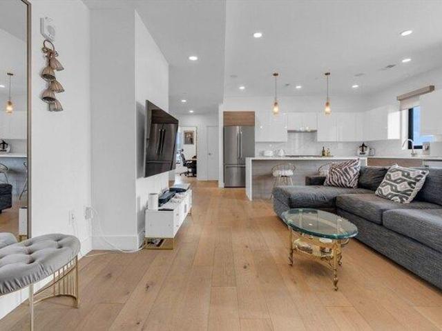 condo with 3 bedroom, Boston MA ES103073653