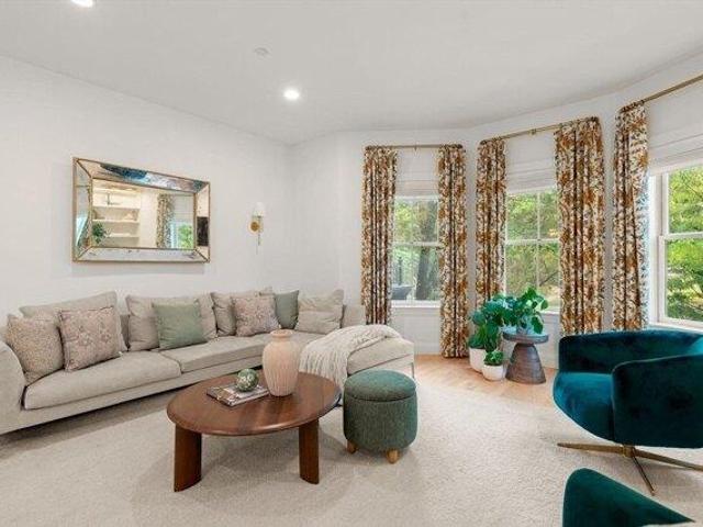 condo with 3 bedroom, Boston MA ES103100466