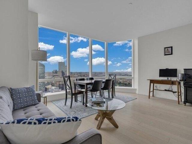 condo with 3 bedroom, Boston MA ES103125913