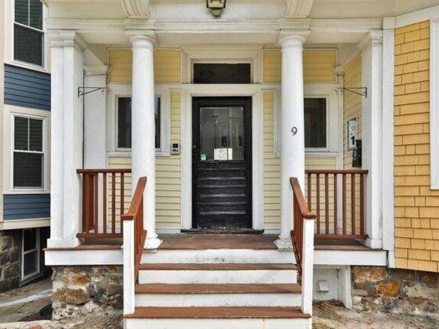 condo with 3 bedroom, Boston MA ES103127760