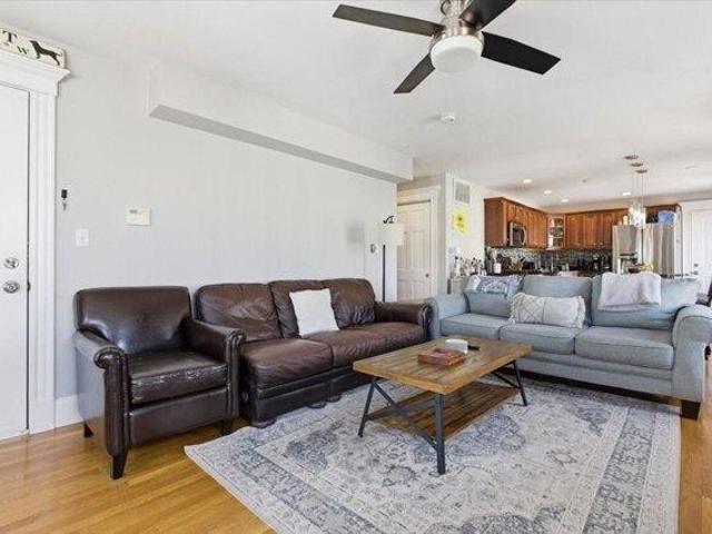condo with 3 bedroom, Boston MA ES103128081