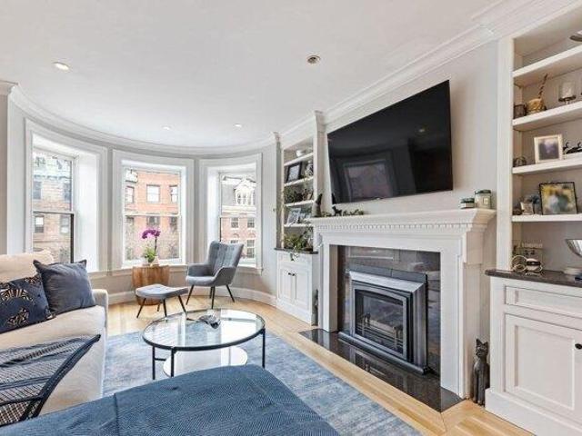 condo with 3 bedroom, Boston MA ES103222504