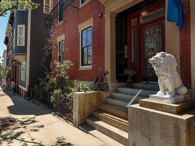 condo with 3 bedroom, Boston MA ES103247651
