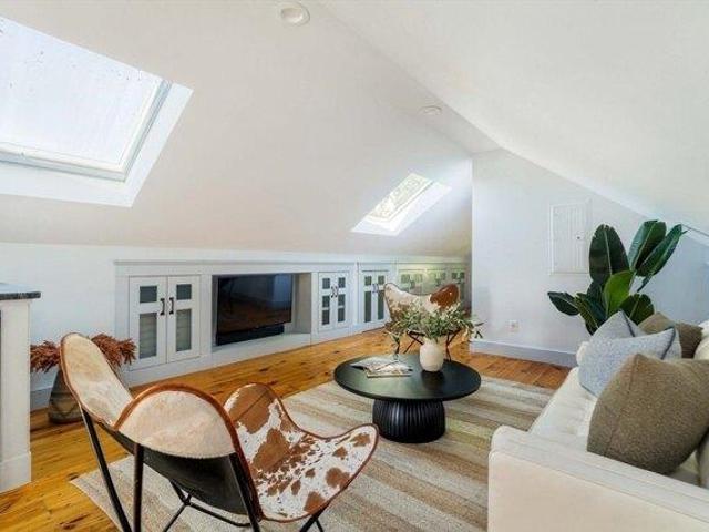 condo with 3 bedroom, Boston MA ES103247831