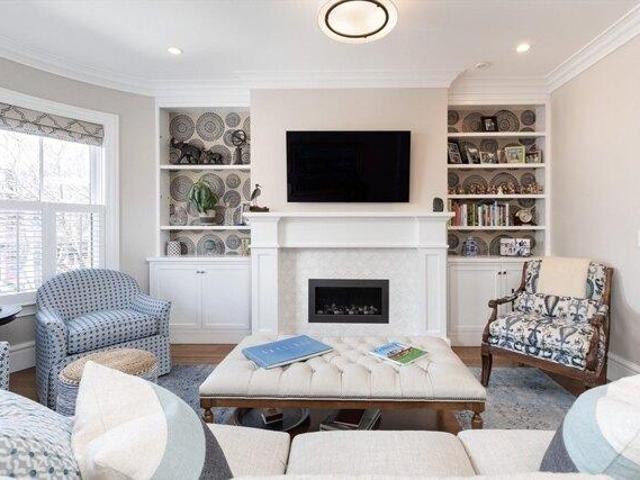 condo with 3 bedroom, Boston MA ES103247230