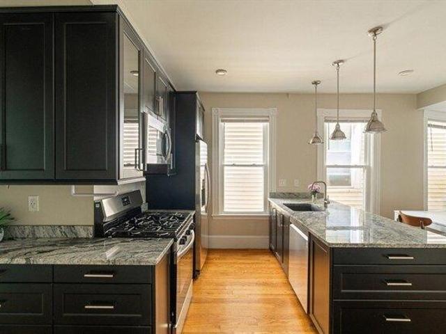 condo with 3 bedroom, Boston MA ES103248556