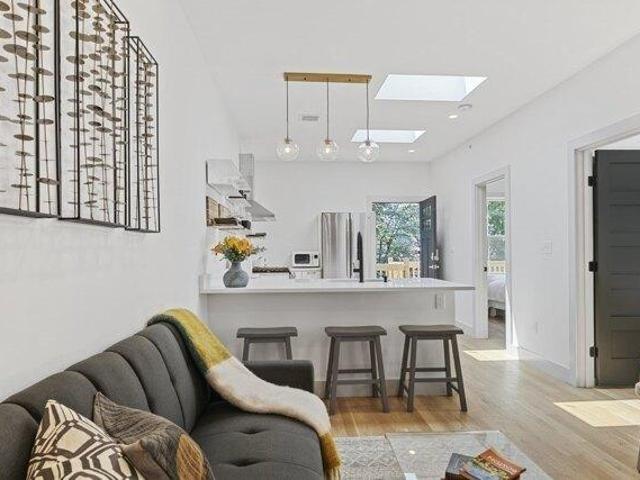 condo with 3 bedroom, Boston MA ES103249273