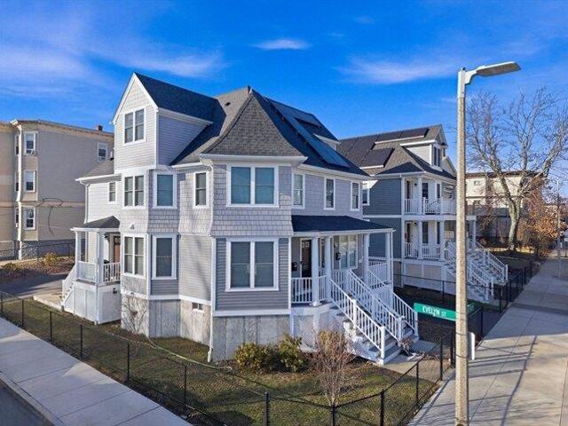condo with 3 bedroom, Boston MA ES104481839