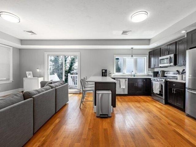 condo with 3 bedroom, Boston MA ES104540264