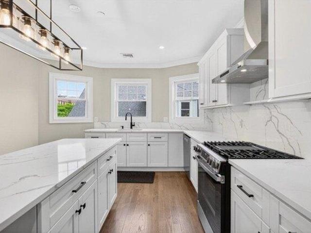 condo with 3 bedroom, Boston MA ES104832757