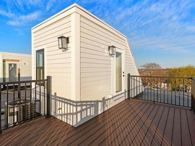 condo with 3 bedroom, Boston MA ES104833956