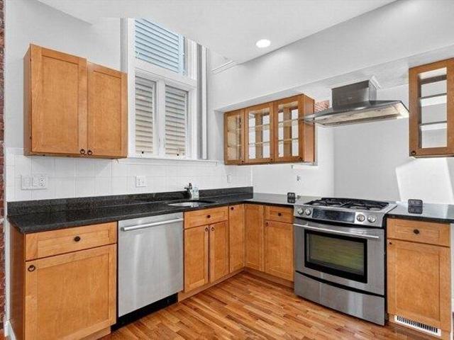 condo with 3 bedroom, Boston MA ES104834866