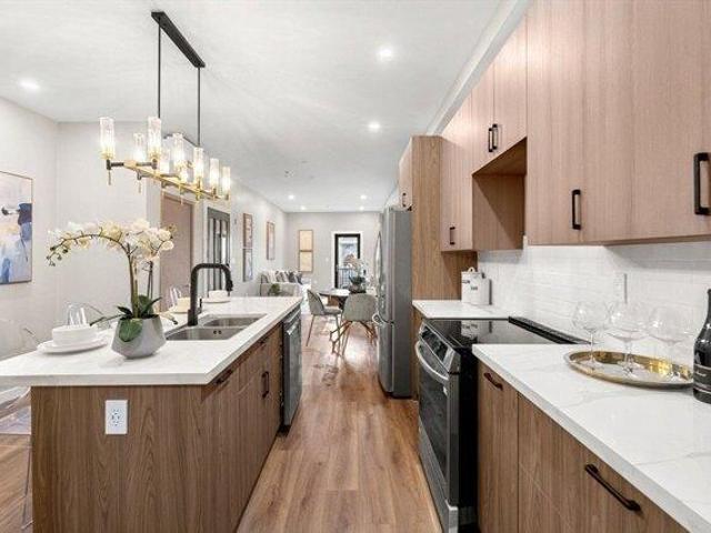 condo with 3 bedroom, Boston MA ES104836232