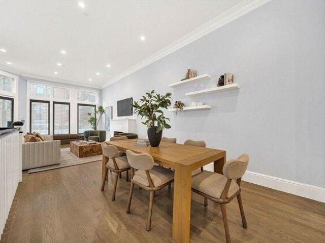 condo with 3 bedroom, Boston MA ES104853405