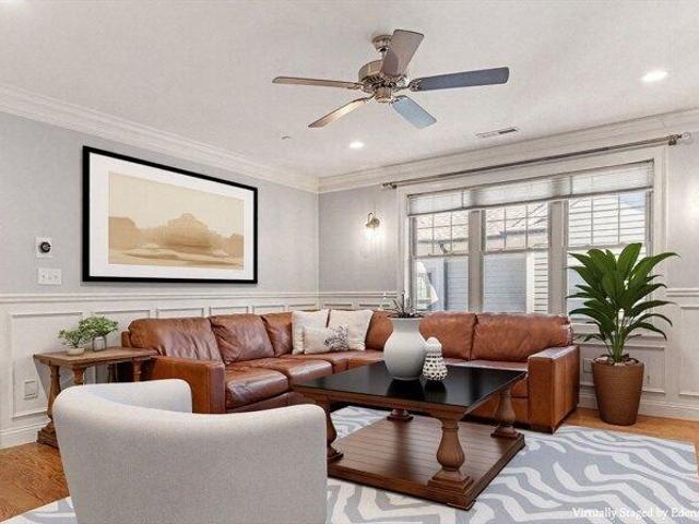 condo with 3 bedroom, Boston MA ES104077571