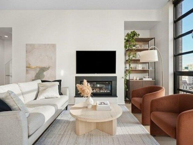 condo with 3 bedroom, Boston MA ES104153626