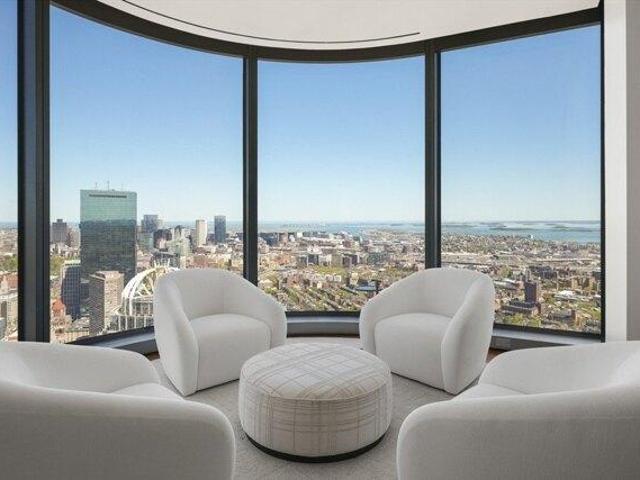 condo with 3 bedroom, Boston MA ES104235949