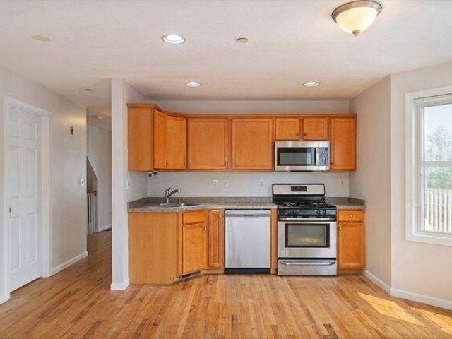 condo with 3 bedroom, Boston MA ES104299947