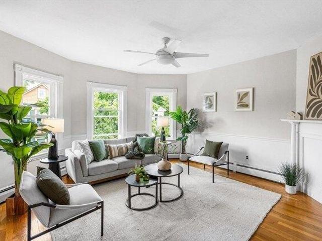 condo with 3 bedroom, Boston MA ES104299282