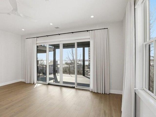 condo with 3 bedroom, Boston MA ES104352159