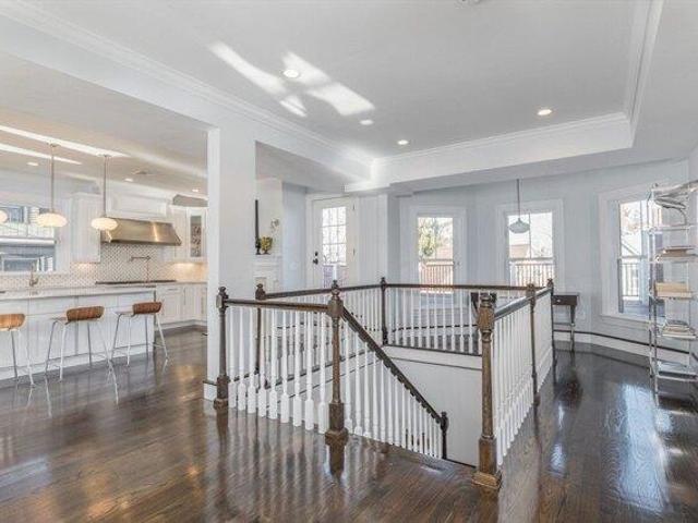 condo with 3 bedroom, Boston MA ES105402777