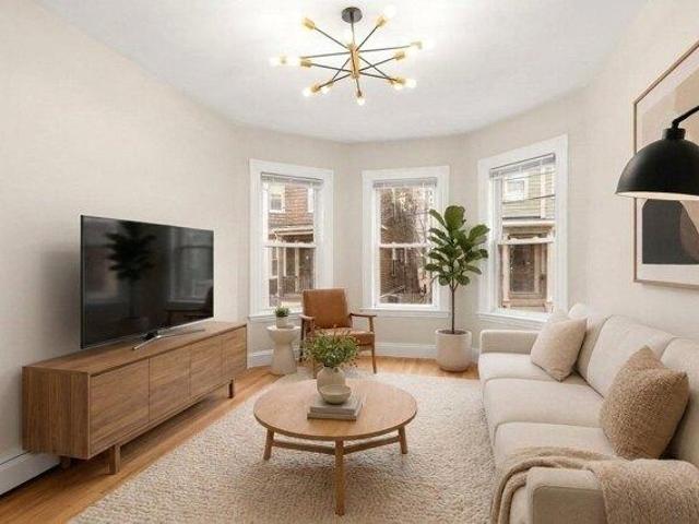 condo with 3 bedroom, Boston MA ES105441186