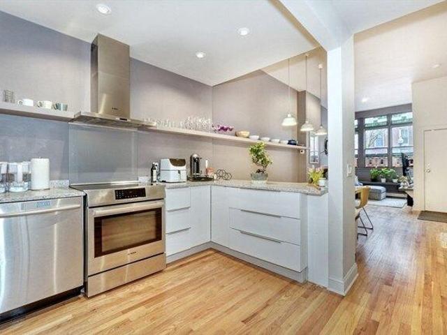 condo with 3 bedroom, Boston MA ES105040553