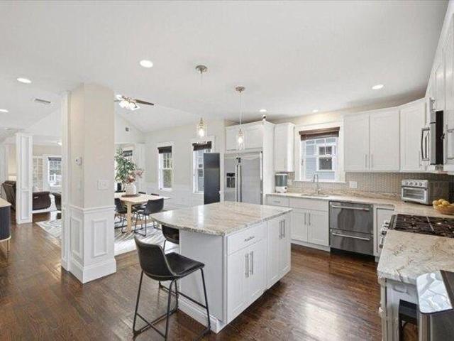 condo with 3 bedroom, Boston MA ES105058893
