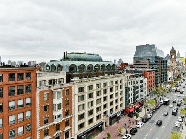 condo with 3 bedroom, Boston MA ES105059422