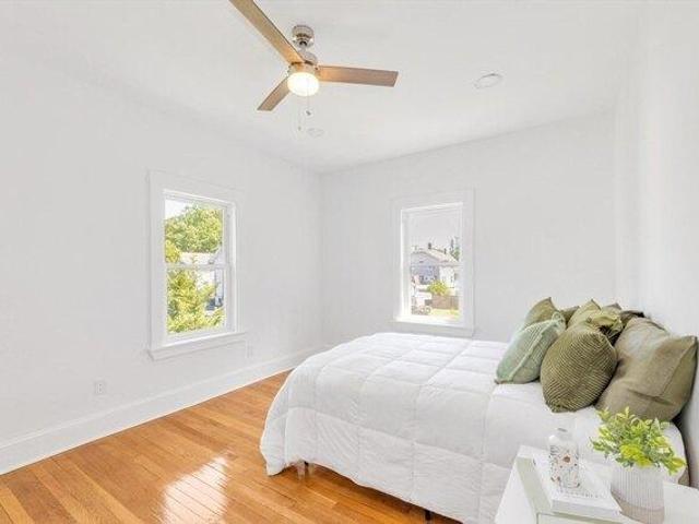 condo with 3 bedroom, Boston MA ES105059053