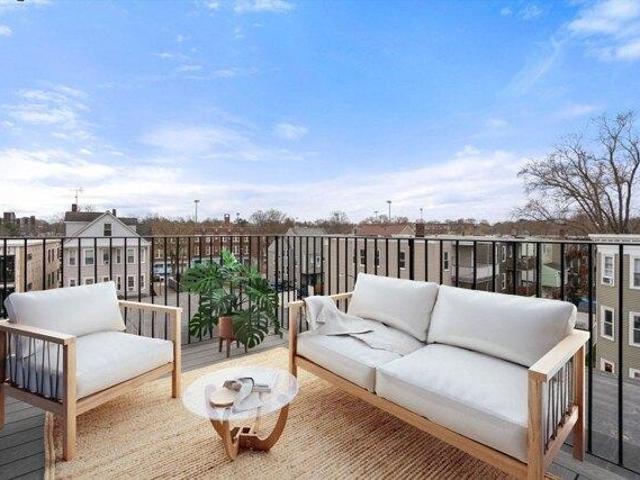 condo with 3 bedroom, Boston MA ES105059288