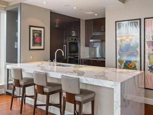 condo with 3 bedroom, Boston MA ES105061609