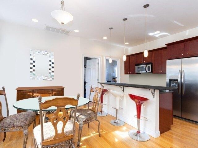 condo with 3 bedroom, Boston MA ES105061105