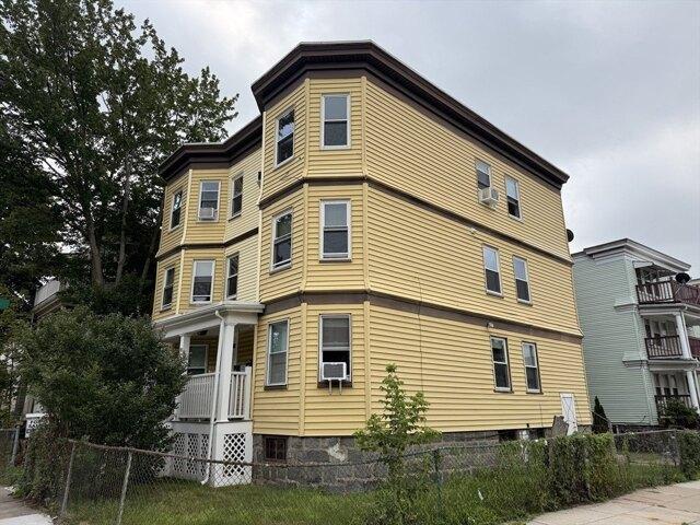 condo with 3 bedroom, Boston MA ES105061178