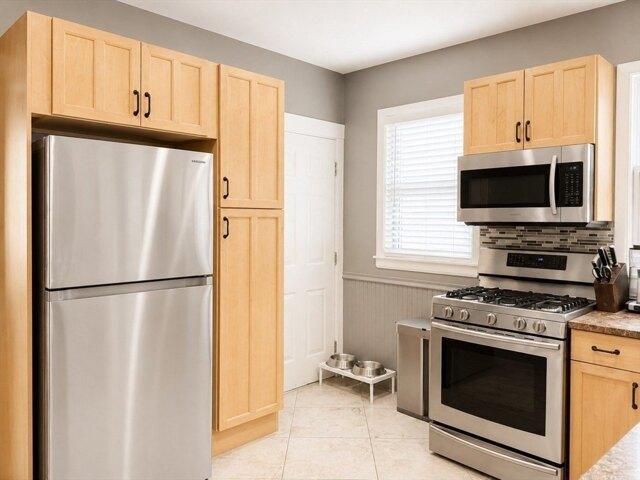 condo with 3 bedroom, Boston MA ES105080745