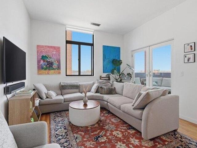condo with 3 bedroom, Boston MA ES105081531