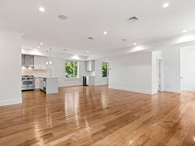 condo with 3 bedroom, Boston MA ES105081993