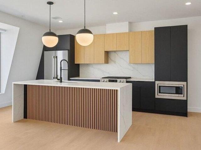 condo with 3 bedroom, Boston MA ES105081203