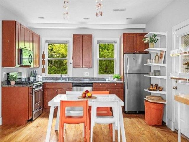 condo with 3 bedroom, Boston MA ES105093886
