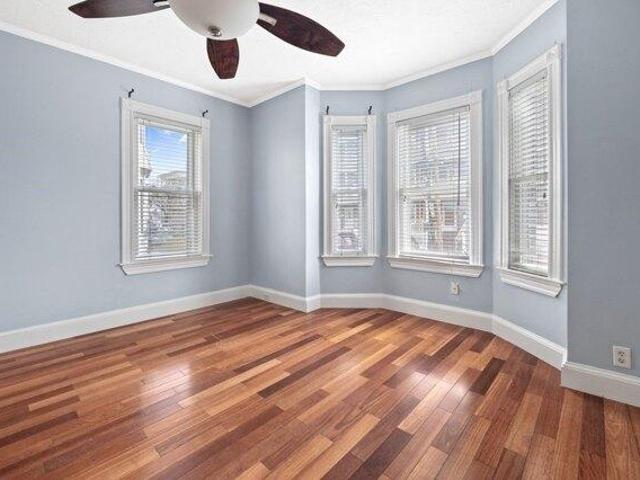 condo with 3 bedroom, Boston MA ES105094587