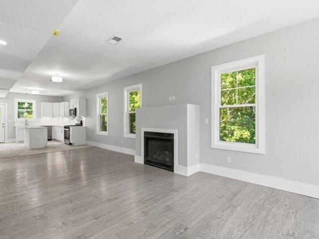 condo with 3 bedroom, Boston MA ES105094263