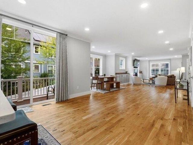 condo with 3 bedroom, Boston MA ES105095081