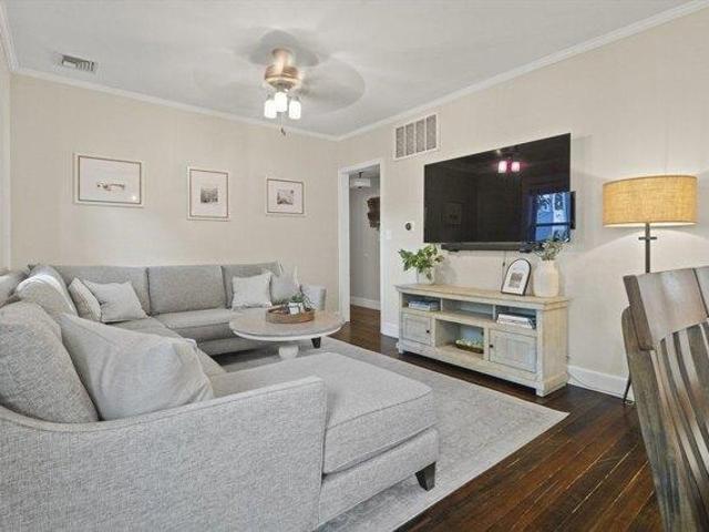 condo with 3 bedroom, Boston MA ES105105209
