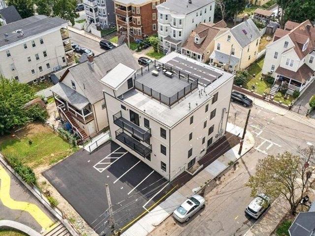 condo with 3 bedroom, Boston MA ES105108284