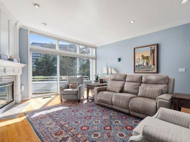 condo with 3 bedroom, Boston MA ES105140364
