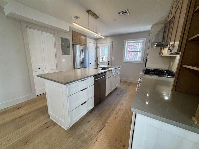 condo with 3 bedroom, Boston MA ES105174215