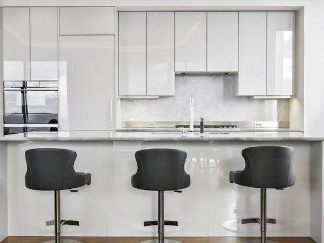 condo with 3 bedroom, Boston MA ES105175527