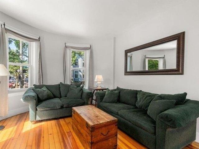 condo with 3 bedroom, Boston MA ES105229163